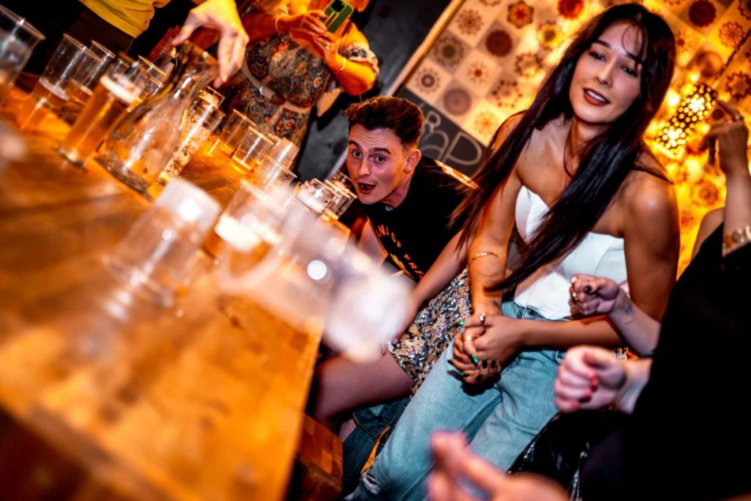 Amsterdam: Private Pub Crawl with VIP Club Entry and Shots in Amsterdam