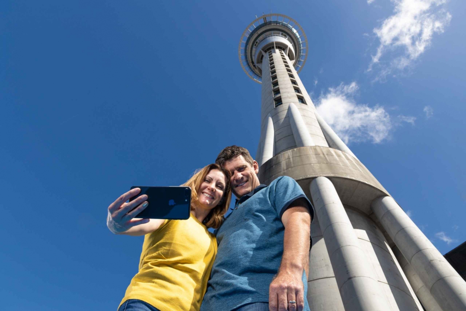 Auckland: Hop-On Hop-Off Explorer Bus Ticket in Auckland