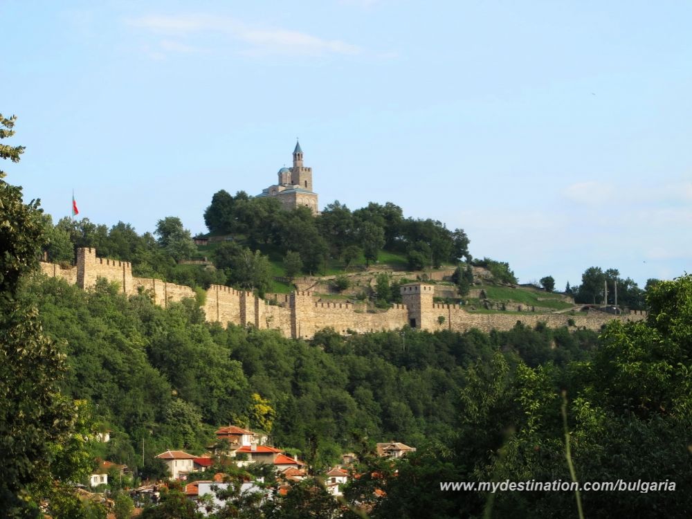 Tsarevets fortress in Bulgaria | My Guide Bulgaria