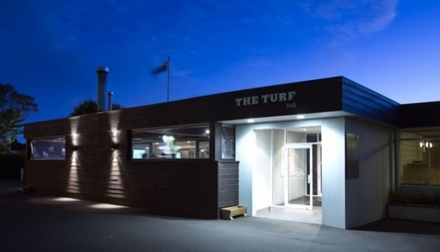 The Turf Sports Bar in Christchurch | My Guide Christchurch