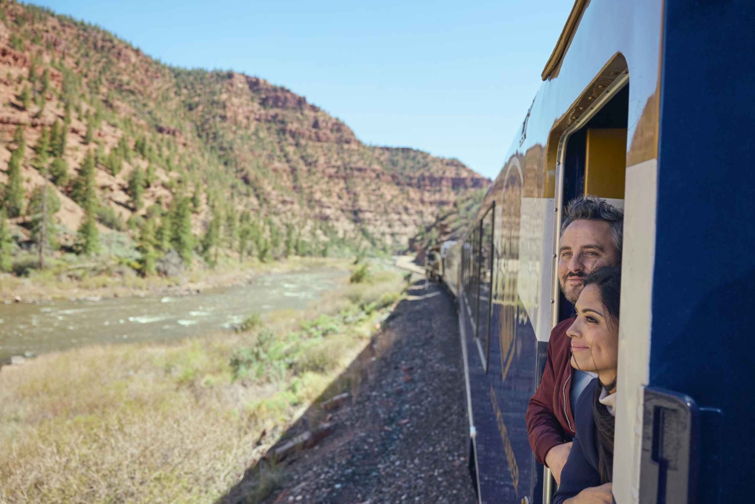 Rocky Mountaineer Rockies to the Red Rocks: Denver to Moab in Las Vegas
