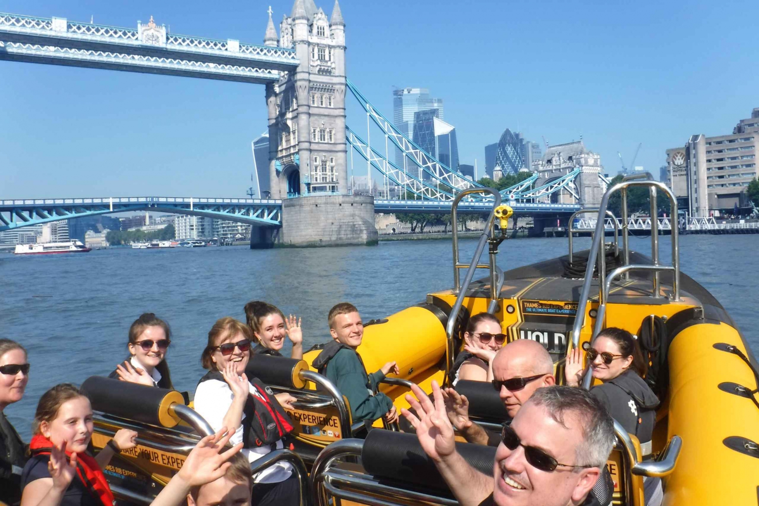 London: 70-Minute Thames Barrier Speedboat Tour in London