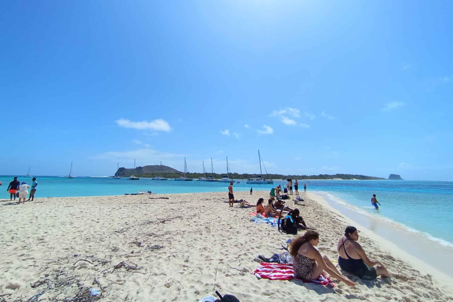 Mauritius: Katamaransejlads til Gabriel Island og Flat Island in Mauritius