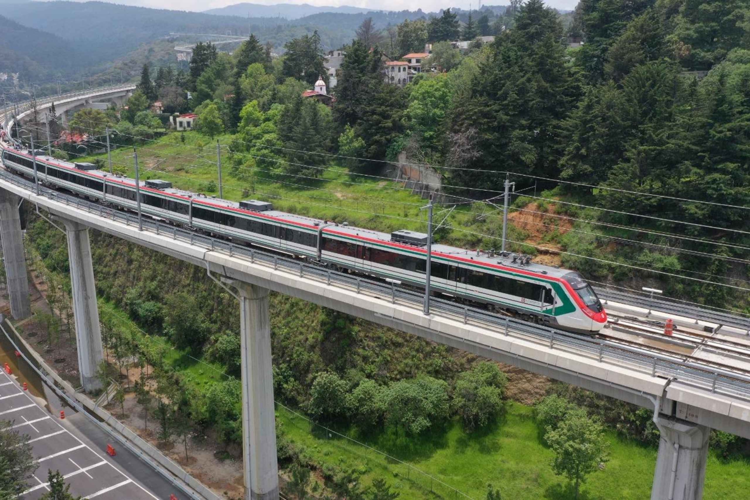Mexico City: Bike ride + cable car + train + Metepec village. in Mexico