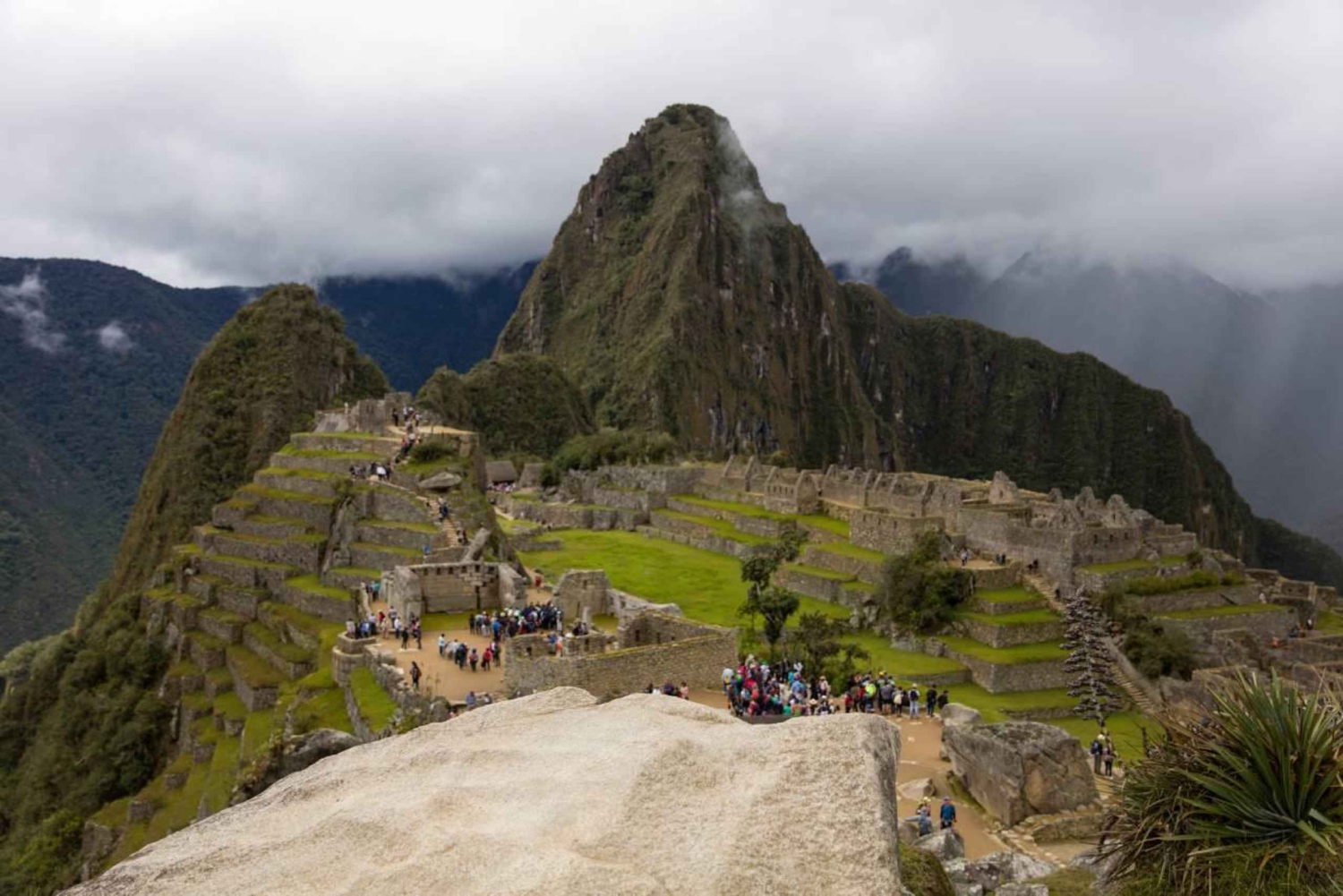 From Cusco: Machu Picchu Short Inca Trail 2-day Tour in Peru
