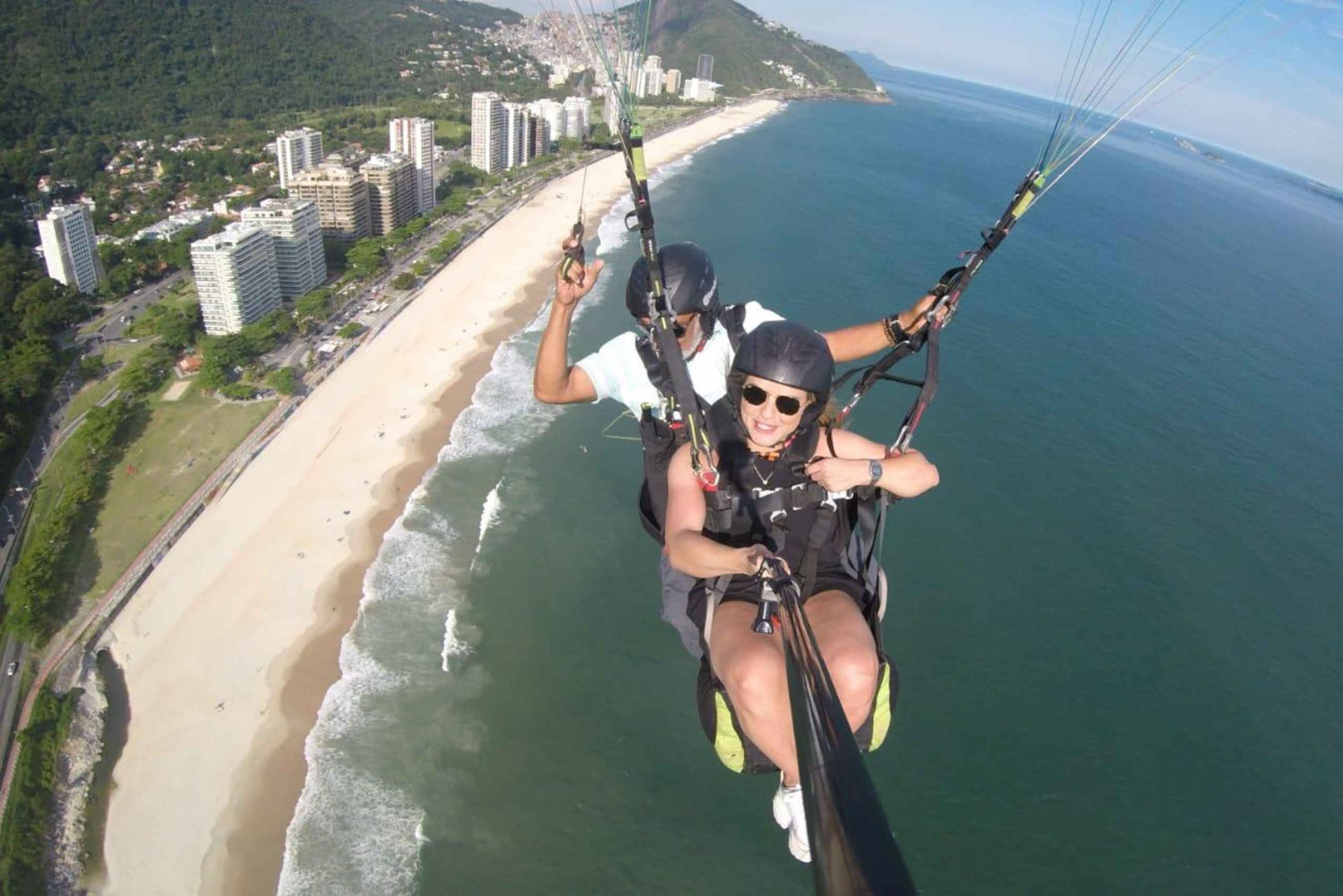 Rio de Janeiro; Paragliding tandem flights with Tandemflyrio in Rio de ...