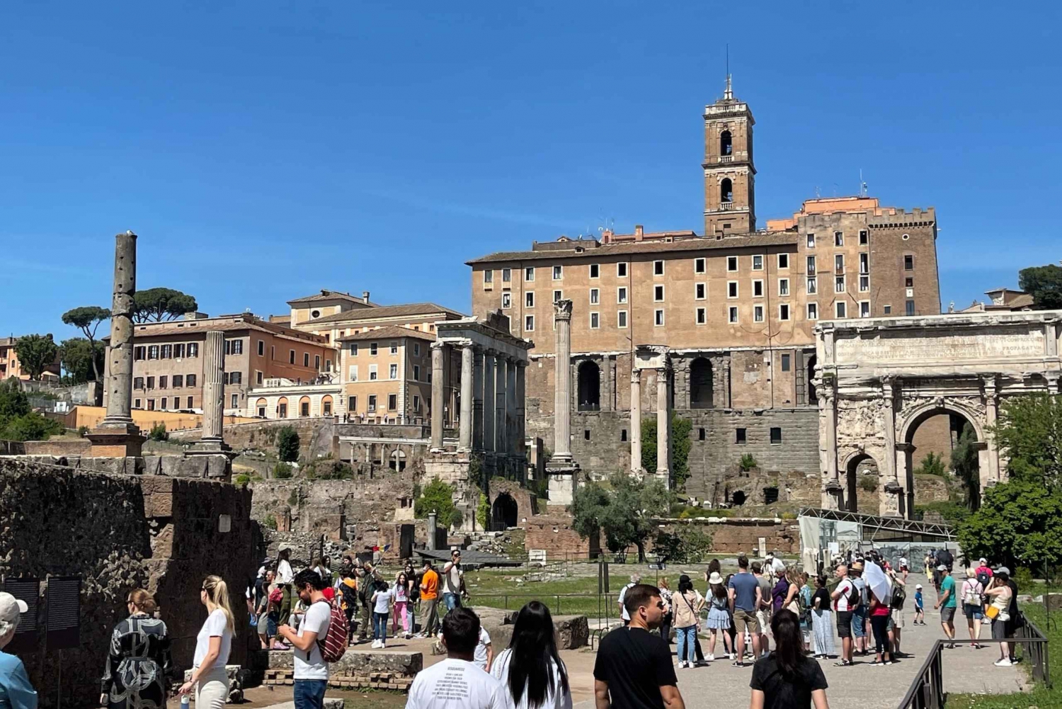 Rome: Colosseum Arena and Roman Forum Tour in Rome