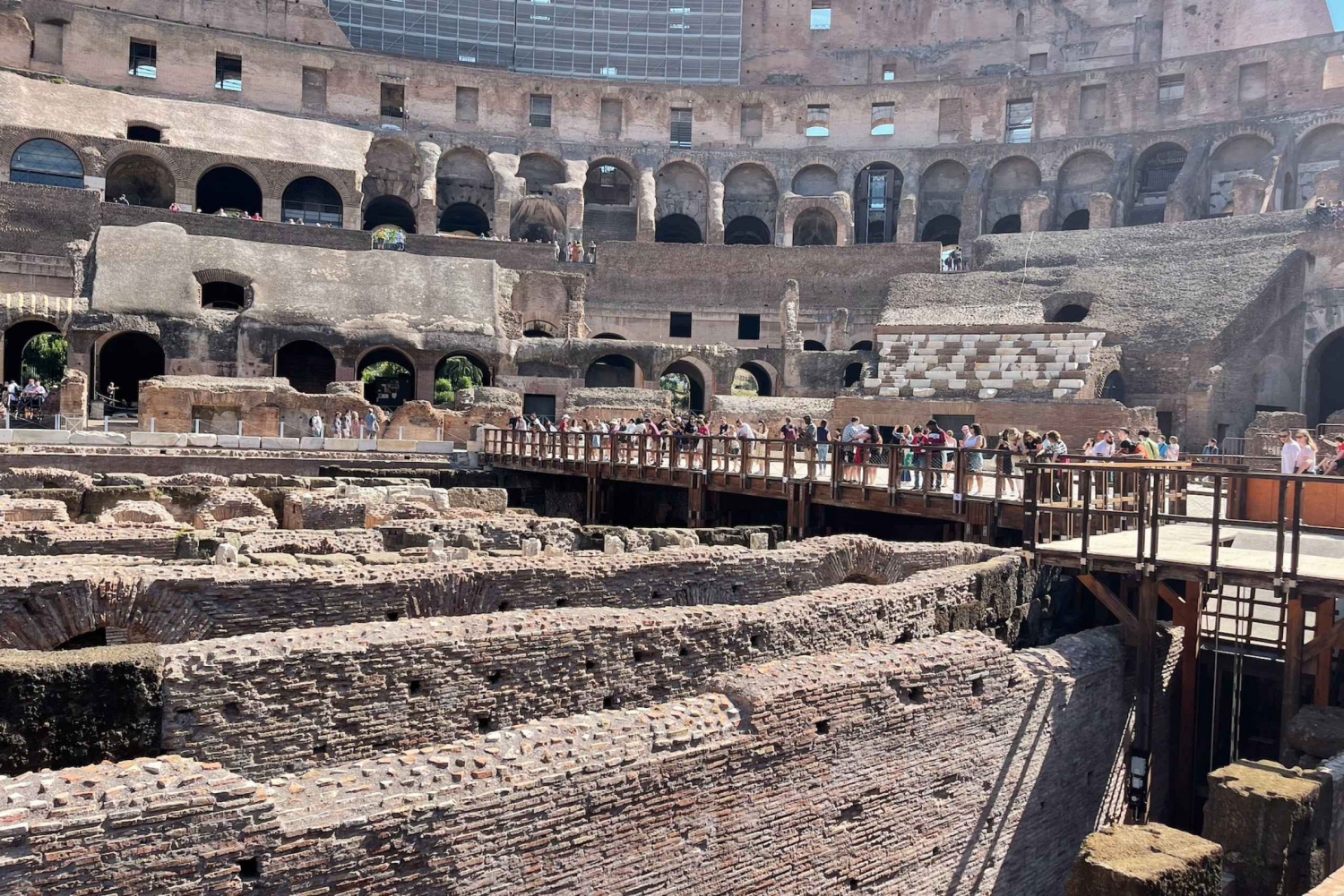 Rome: Colosseum Arena and Roman Forum Tour in Rome