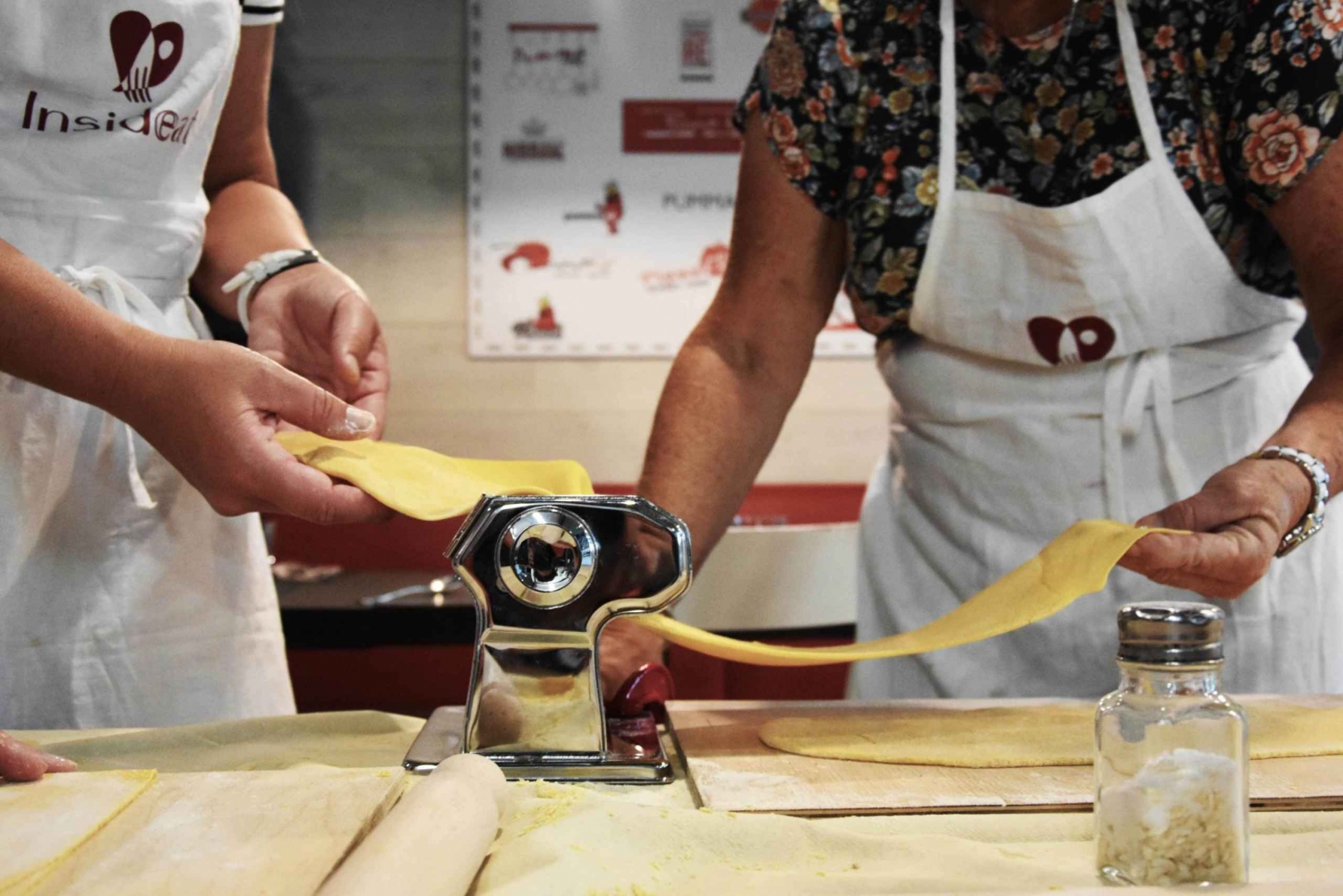 Rome: Pasta, Ravioli, and Tiramisu Cooking Class in Rome