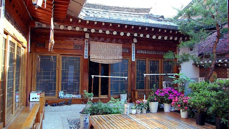 Hanok Friends House 1 in Seoul | My Guide Seoul