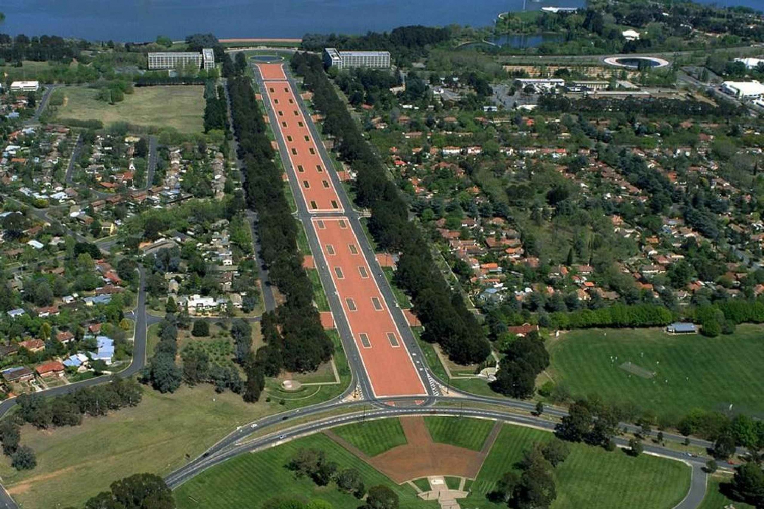 From Sydney: Canberra Day Tour in Sydney