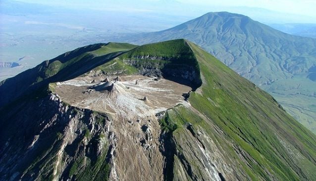 Volcanic Mountains Examples Mountains Rumbling: Five Most Active